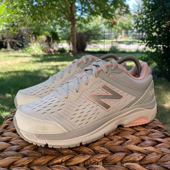 New Balance | Shoes | New Balance Womens 847 V4 Color Arctic Fox Silver ...
